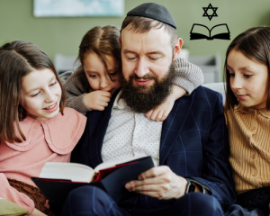 Understanding Parashat Hashavua: Weekly Torah Portions Explained פרשת השבוע