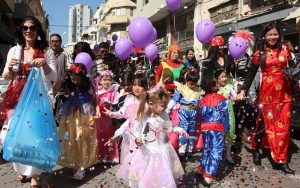 What is purim and how is it celebrated